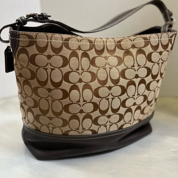Coach | Bags | Coach Signature Fabric Hobo Bag | Poshmark